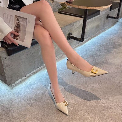 轻熟风尖头浅口低跟单鞋女金属扣猫跟细跟通勤鞋舒适不累脚7778