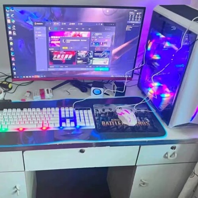 议价EZ。E52680V4双路，2696V3多开，台可维修