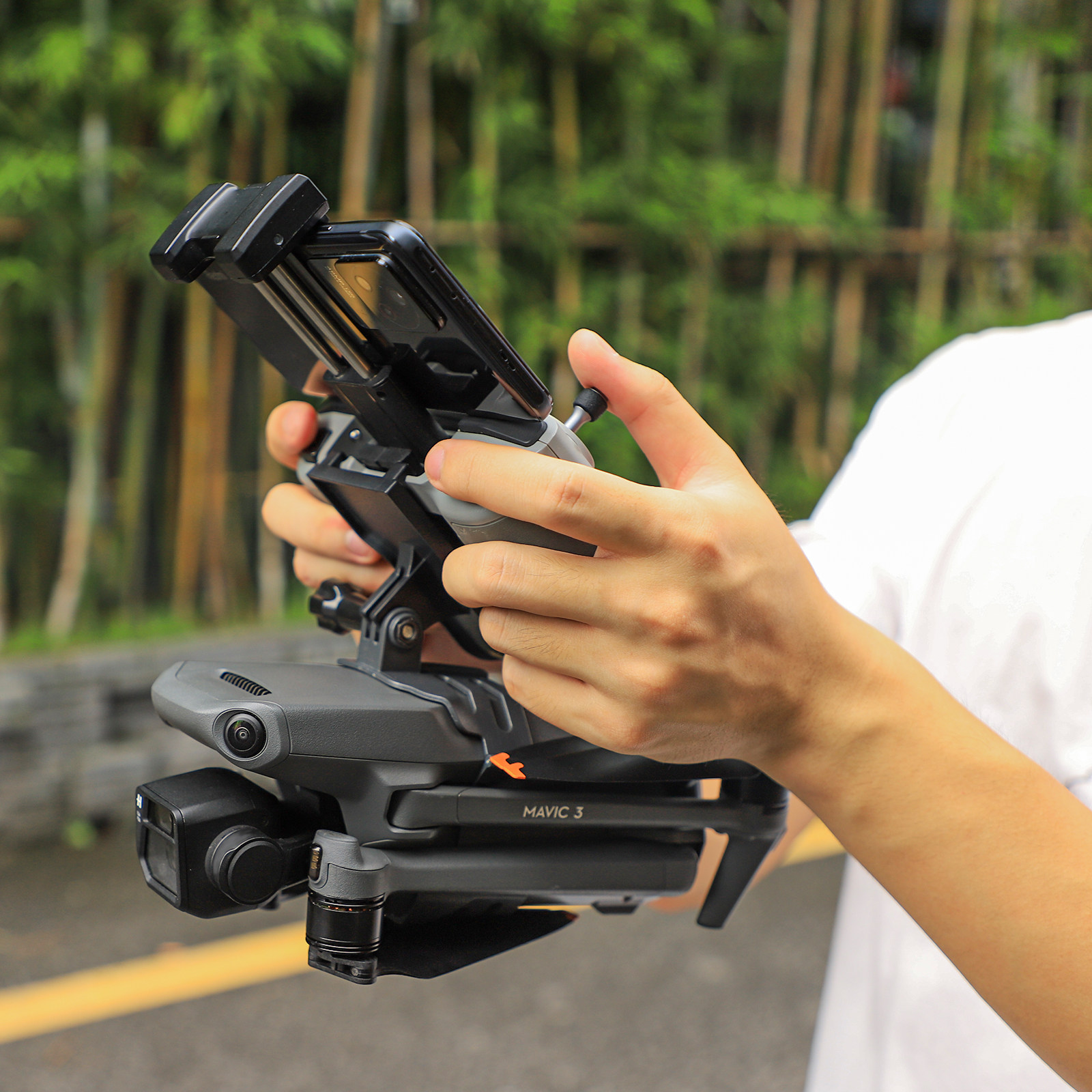 大疆御MAVIC3手持支架改装云台稳定器遥控器固定夹拓展三脚架配件