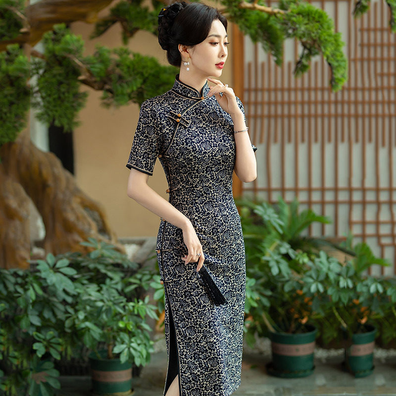 黑色妈妈装国风新中式中长款改良旗袍女高级感复古短袖小个子夏季