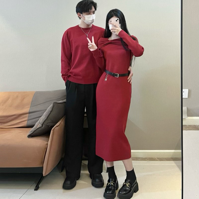 小众设计感情侣装秋冬2025新款韩版长袖男女连衣裙法式一裙一衣潮