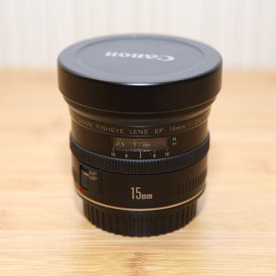 全画幅鱼眼广角定焦单反镜头