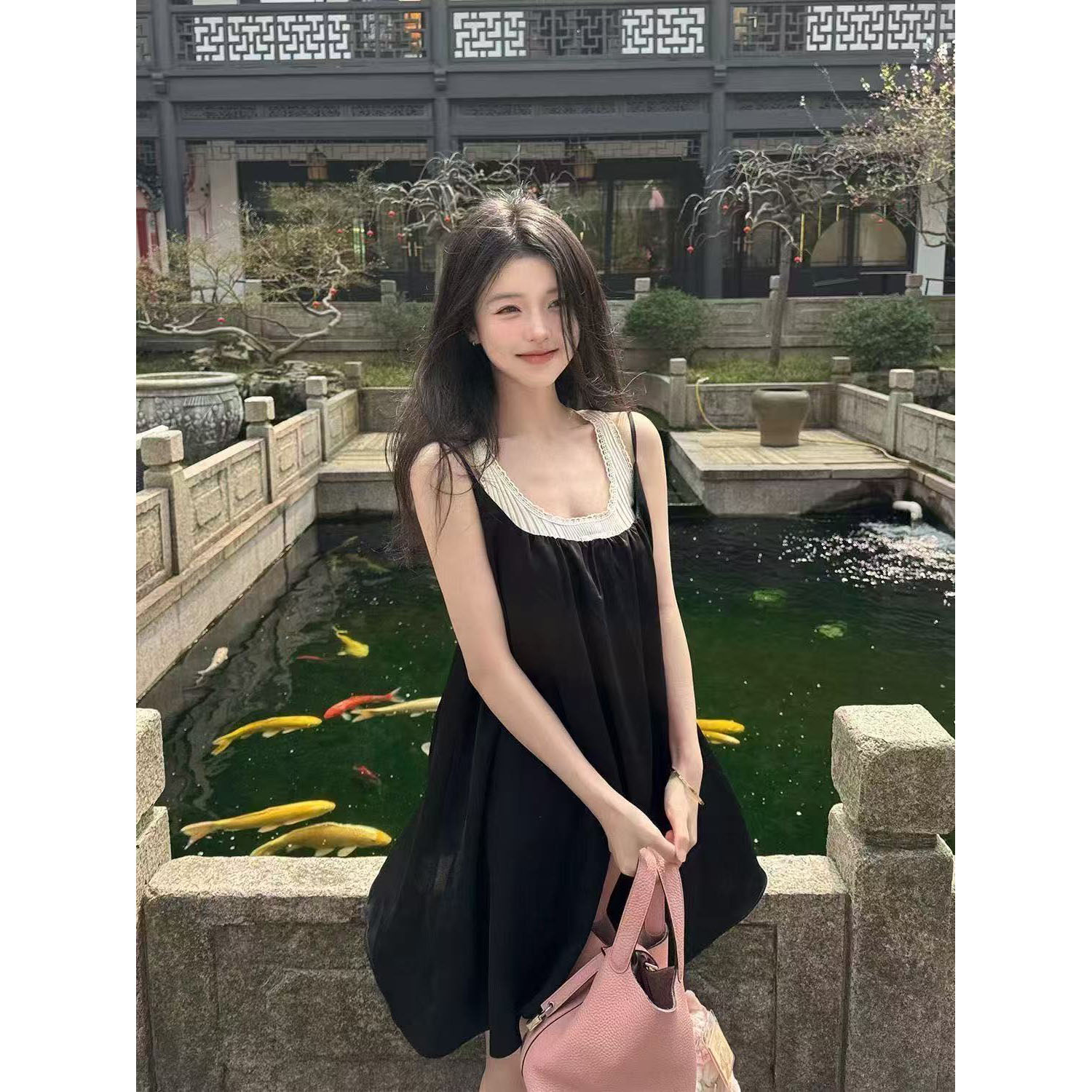 甜辣露背叠穿吊带连衣裙蕾丝花边吊带背心女2026夏季新款时尚套装