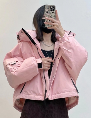 2024冬季新羽绒服女时尚短款小个子显瘦连帽冲锋衣休闲白鸭绒外套