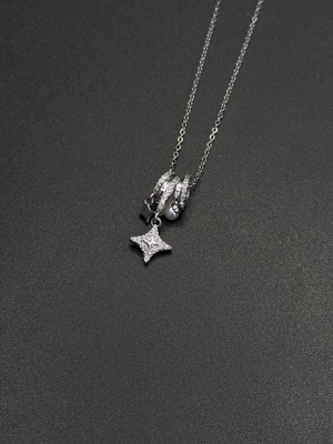 Vintage古着设计感四芒星吊坠配饰简约高级感森系项链H111955