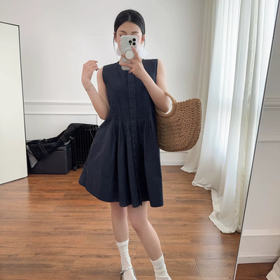 Fen  极简高级感无袖连衣裙减龄显白背心裙宽松a字大裙摆显瘦短裙