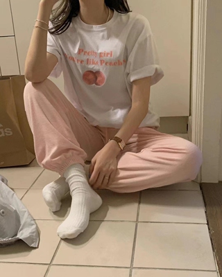 SALE 原119韩国代购pretty young thing女士宽松桃子短袖