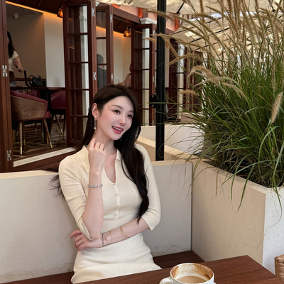 原罪Wcouture原创 纯欲感衬衫领收腰大裙摆优雅气质针织连衣裙