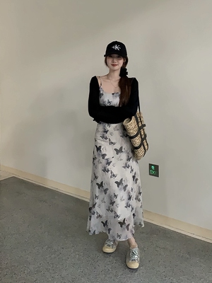 黄色压褶挂脖棉麻无袖背心女夏季新款小个子亚麻外穿娃娃衫上衣薄