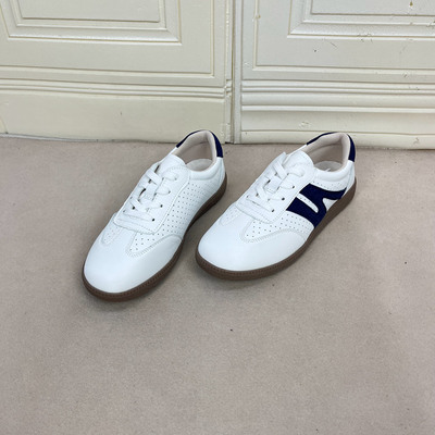 圆头系带休闲鞋平底板鞋小白鞋