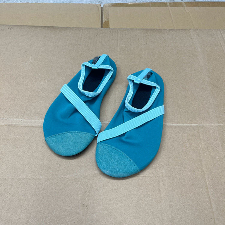 Lady Shoes外贸原单女鞋新款圆头平底软底防滑运动普拉提瑜伽鞋