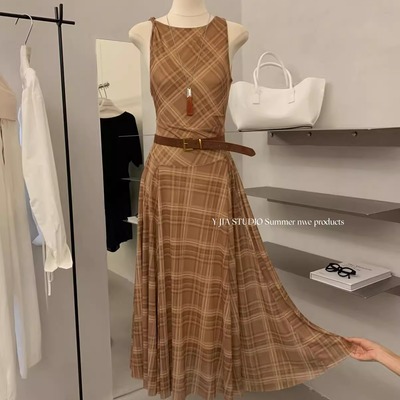 扭结收腰显瘦大摆连衣裙女配腰带