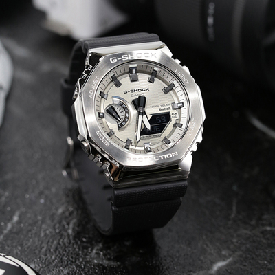 卡西欧手表男太阳能蓝牙金属八角农家橡树防震运动表gbm2100A8B