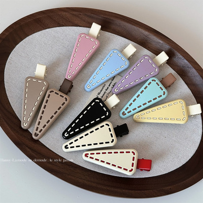 奶油色夏季新款侧边夹糖果色三角形几何鸭嘴夹甜美少女刘海夹