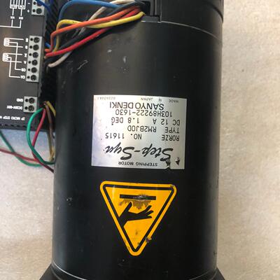 议价103H89222-1630 RM2BJOD 步进电机 二相110 三洋维修
