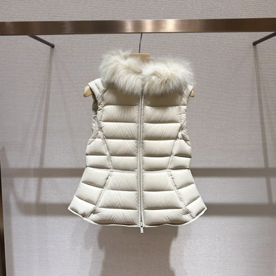 JR 专柜正品2026冬季新款 连帽狐狸毛领鹅绒羽绒服马甲女XSJ6G01E