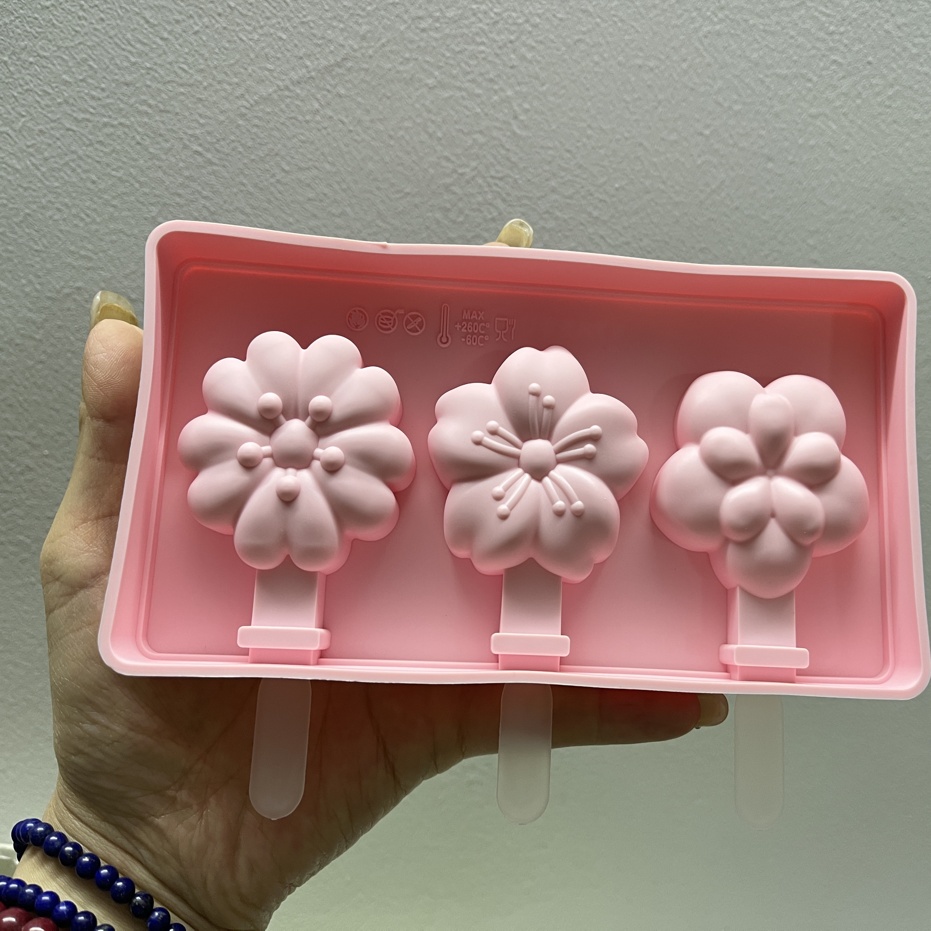 星巴克春日花立体硅胶花朵雪糕神器环保食品级按压多用冰格磨具