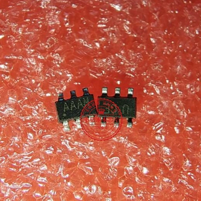 MAX4544EUT  MAX4544EUT+T 丝印：AAAM SOT23-6  新的  一个起拍