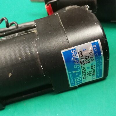 议价多摩川电机100W TS4503N2000E100ASM固晶可维修
