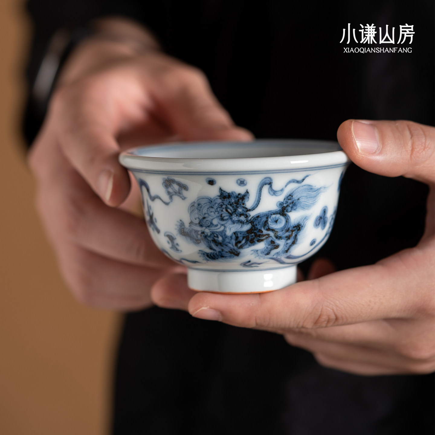 小谦山房珍玩柴窑青花双狮戏球小压手杯主人杯景德镇高档个人专用