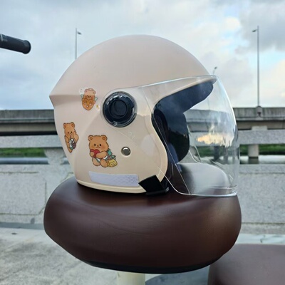 3C国标儿童头盔冬季男女孩四季可调小童头盔安全帽电动电瓶车保暖