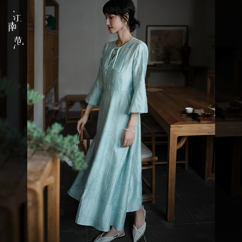 江南范新式两件套改良汉服连衣裙2024年夏洋气低领轻国风日常可穿