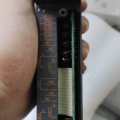 议价-三菱温度控制单元A1S64TCTT-S1，功能正常