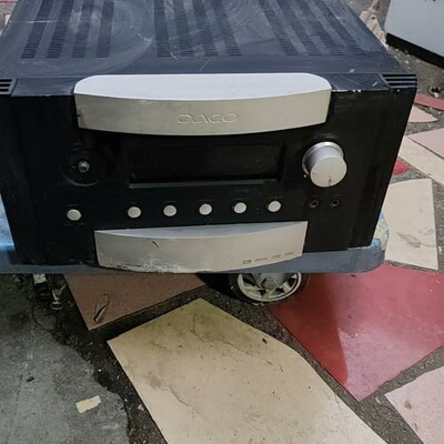 议价DACO AV-9000功放机，支持音频解码，带光纤同轴输入