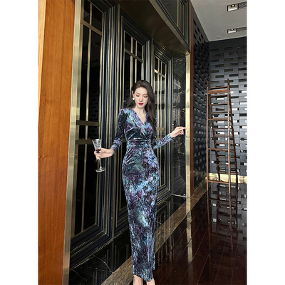 YOUKEFEIER原创设计高定秋冬丝绒印花裙轻奢气质修身亮丝连衣裙