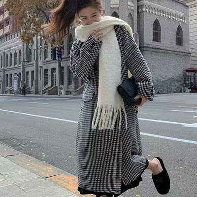 新品秋冬夹棉毛呢外套8842MN