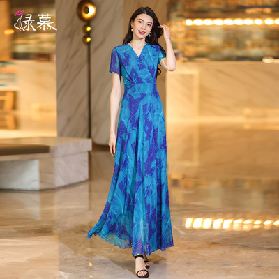 高级感气质遮肉显瘦长裙