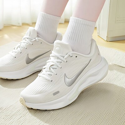 NIKE耐克女鞋跑步鞋26夏季新款JOURNEY RUN公路减震运动鞋FJ7765
