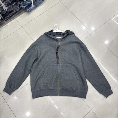 63.1棉36.9聚酯连帽拉链卫衣外套女宽松休闲百搭8011