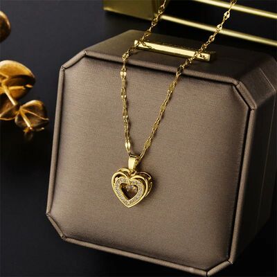 Cute Beating Heart Crystal Pendant Necklace For Women Korean