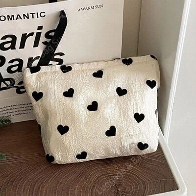 Large Capacity Female Cosmetic Bag Portable Travel Lipsticks