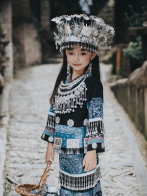 苗族服装女童蜡染儿童少数民族旅拍苗疆少女土家族旅拍演出服饰新