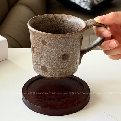 复古手绘栗咖波点粗陶马克杯水杯