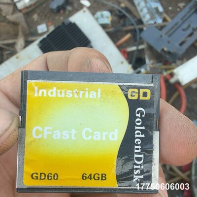 GoldenDisk GD60工业级CFast卡，64GB容