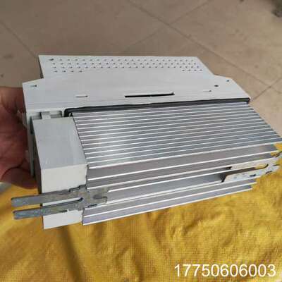 ECSEP016C4B伦茨ECS伺服驱动器，功能包好，可以带