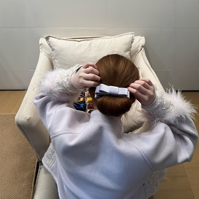 超万人要的盘发教程简约蝴蝶结香蕉夹高级感日常丝绒发夹2026新款