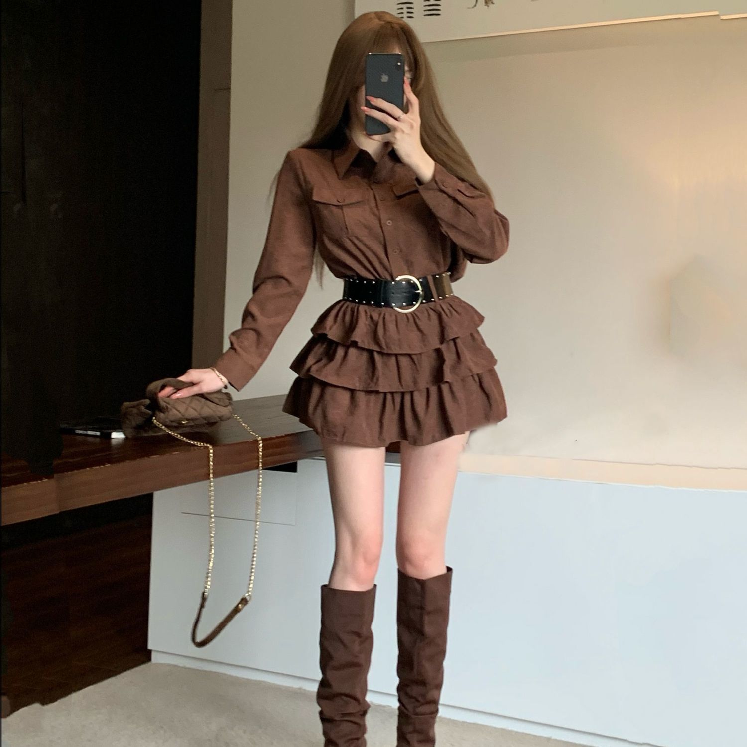 韩系穿搭一整套套装女春秋设计感气质收腰显瘦衬衫蛋糕短裙两件套