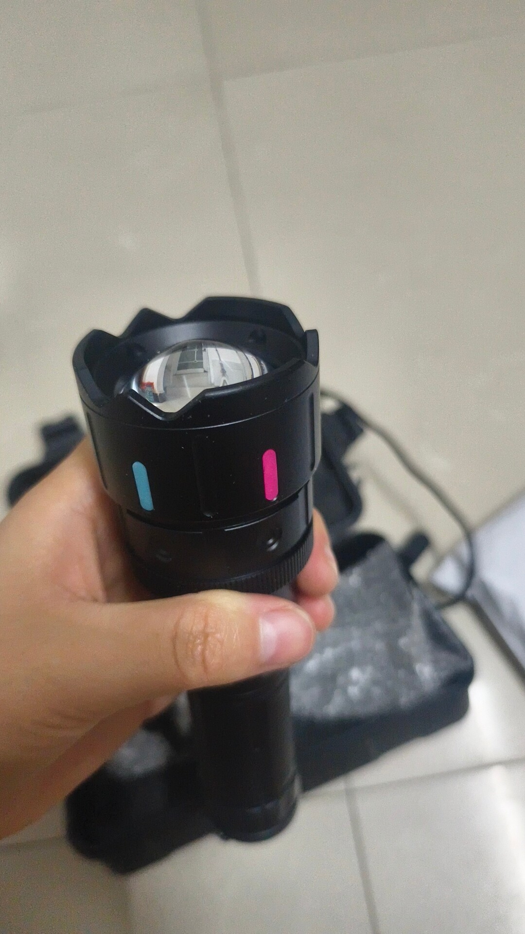 激光镭射炮强光手电筒户外超亮远射便携充电巡逻战术应急照明灯