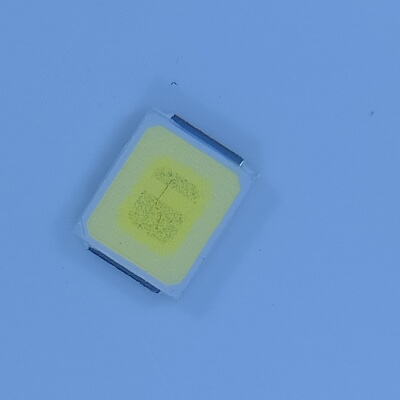 2835 3030正白暖白冷白光贴片LED高亮灯珠 1W/3V 6V 9V 115-125LM