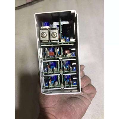 议价 LAMBDA Alpha 600W 电源