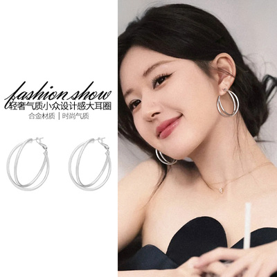 银色双圈耳环女气质简约时尚百搭几何耳针耳扣小众设计感新款耳饰