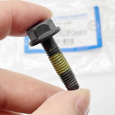 适用于昂科威新君威君越LTG迈锐宝GL8排气歧管螺丝排气支管螺栓