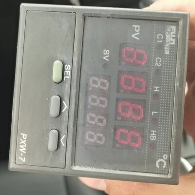 价电机温控表PXW7TEY1-8V000-APXW7TEY1-8V000-BPXW7TEY1-8V000-C