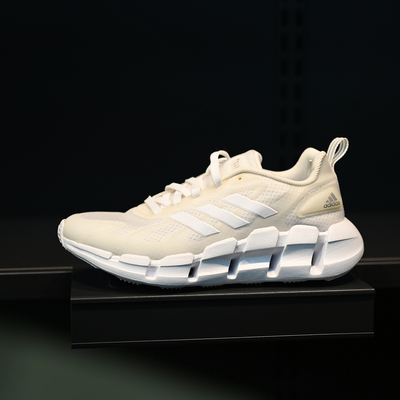 阿迪达斯女子缓震透气运动跑步鞋