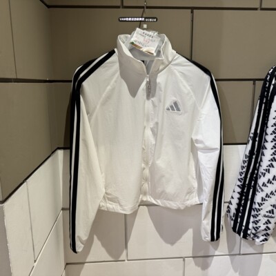 正品阿迪达斯外套女子秋季三条纹梭织立领运动夹克 KC0181 KC0182