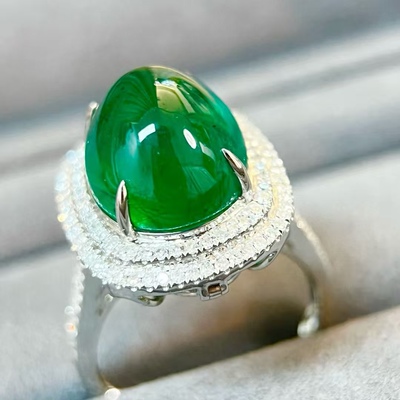 18K金钻石镶嵌 vivid green鸽子蛋祖母绿戒指/吊坠两用款9.06克拉
